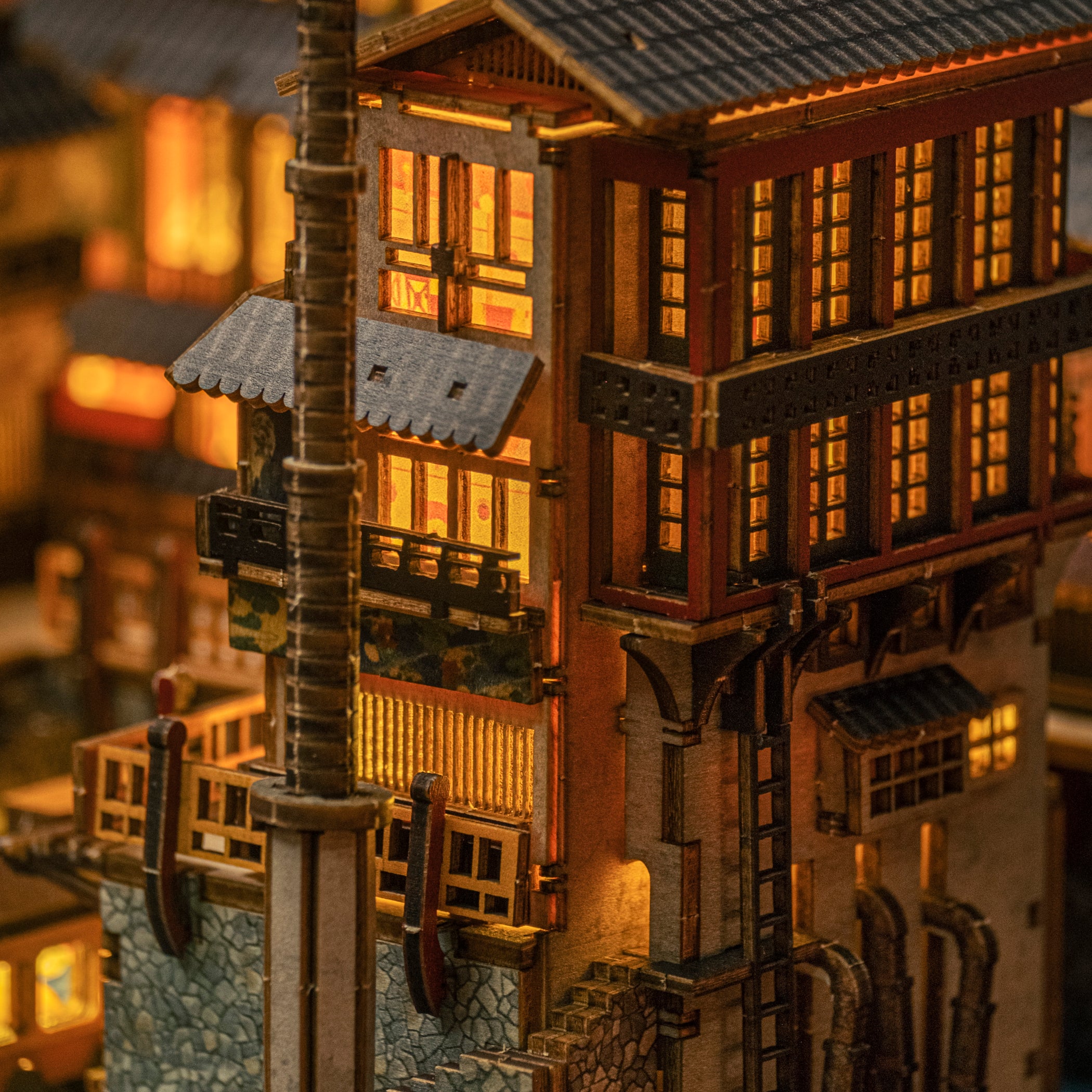 Mô hình Nhà tắm nước nóng Ginzan Onsen – Book Nook
